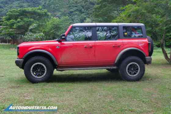 2025 Ford Bronco Outer Banks Sasquatch 2.7L Ecoboost V6 - Car Reviews