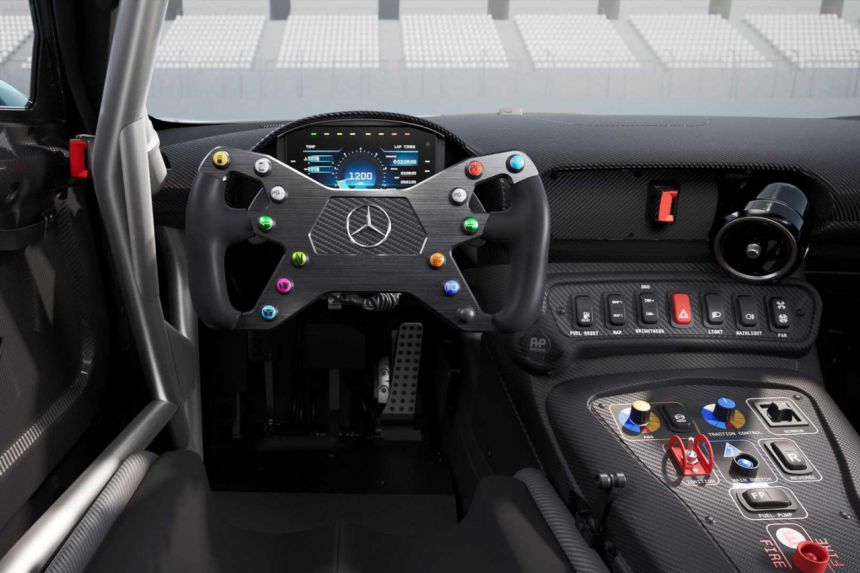 Built for the track: Mercedes-AMG unveils 707 PS GT2 race car - Racing News