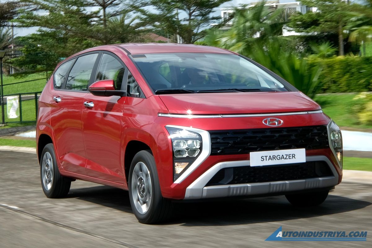First Impressions: 2023 Hyundai Stargazer - Feature Stories