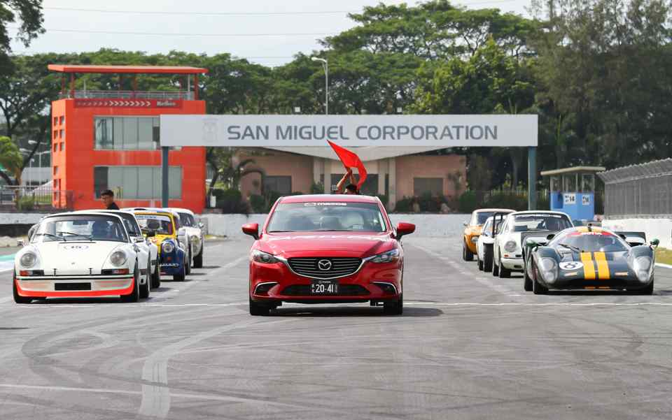 Modern and classics hit the track at 2016 Clubman Racing finale ...