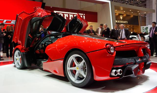 Geneva 2013: Ferrari takes the wraps off LaFerrari - Auto News