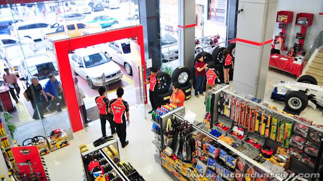 Blade presents its Super Auto Center in Quezon City - Auto News
