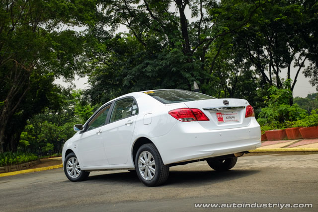 2014 BYD L3 1.5L DCT - Car Reviews