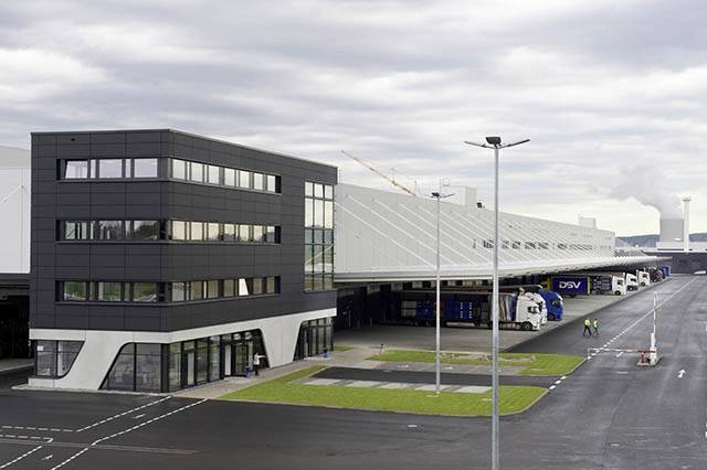 Audi inaugurates new R8 production line and logistics center - Auto News