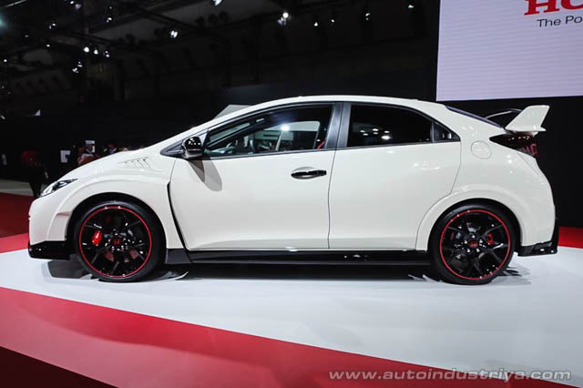 Tokyo 2015: Honda launches Civic Type R in Japan - Auto News