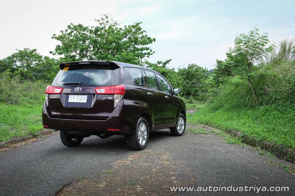 2016 Toyota Innova 2.0 G AT - Car Reviews