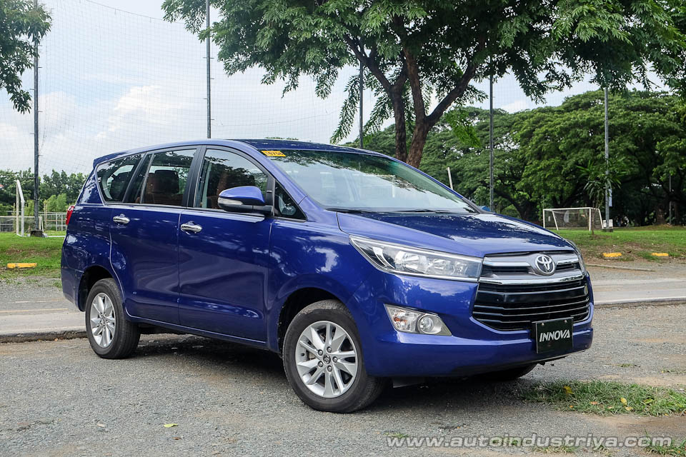 2016 Toyota Innova 2.8 G MT - Car Reviews