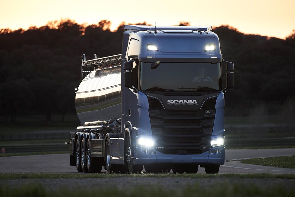 Scania Group unveils new truck range, modular system - Truck & Bus News