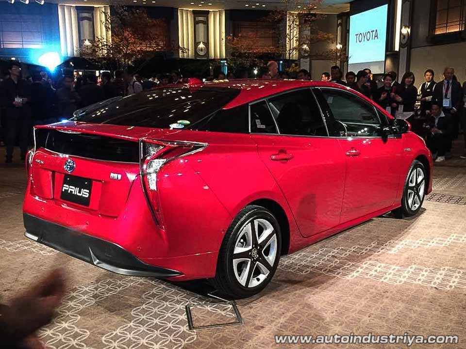 PIMS 2016 Preview: Fourth-gen Toyota Prius set for local debut - Auto News