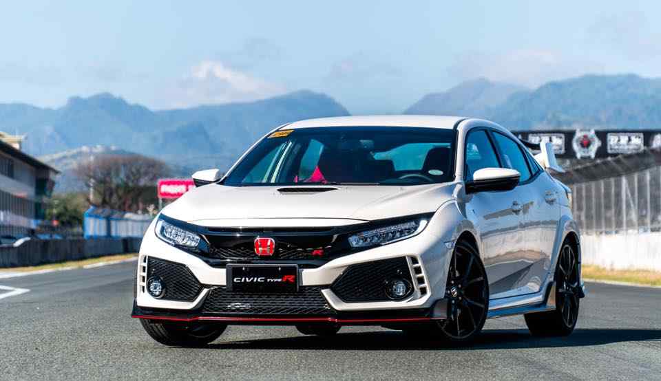 Circuit Drive: 2018 Honda Civic Type R - Feature Stories