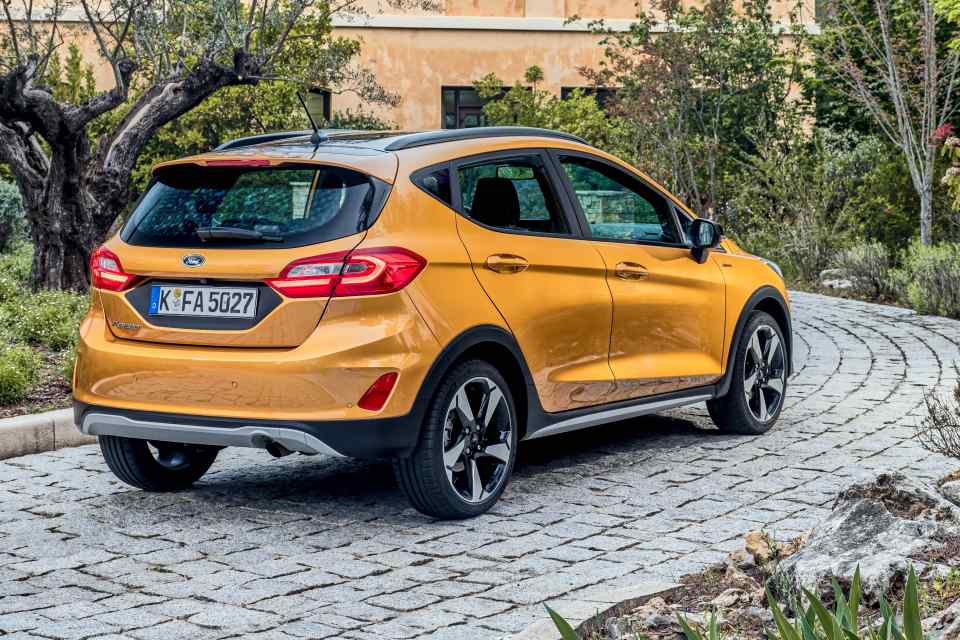 Ford joins pseudo crossover game with Fiesta Active hatchback - Auto News