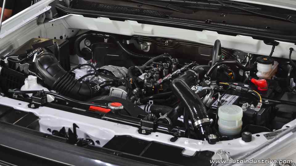 D-MAX base, business models get new Isuzu 1.9L RZ4E engines - Auto News