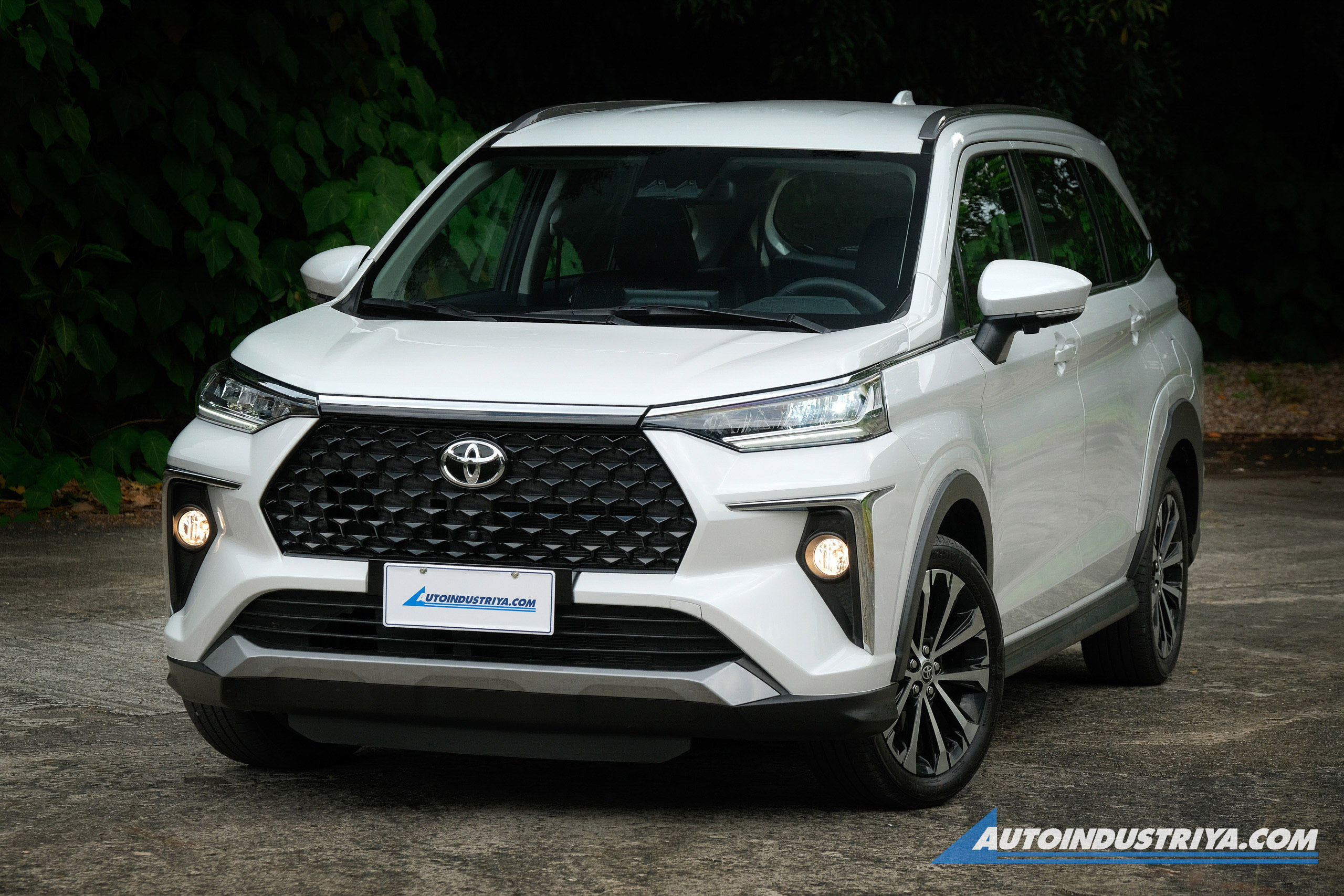 Specs, prices, features: 2022 Toyota Veloz launched in PH - Auto News