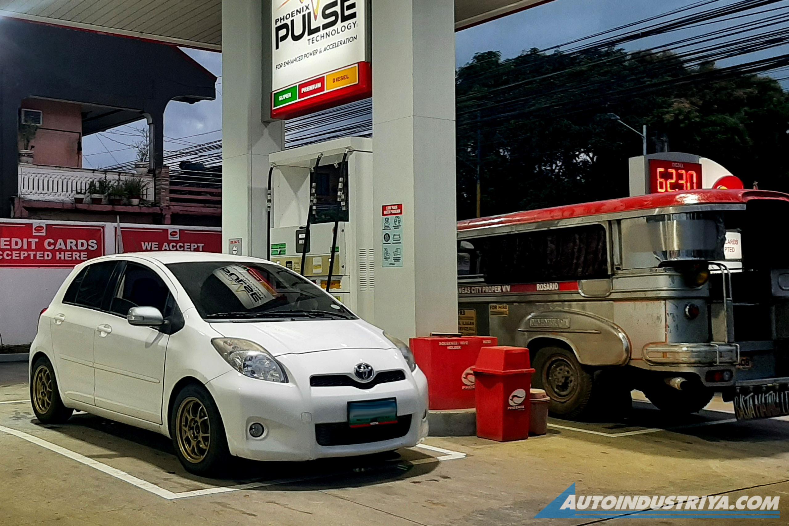 Rollback: Diesel, gas prices cut by PHP 2.80, PHP 0.75 - Auto News