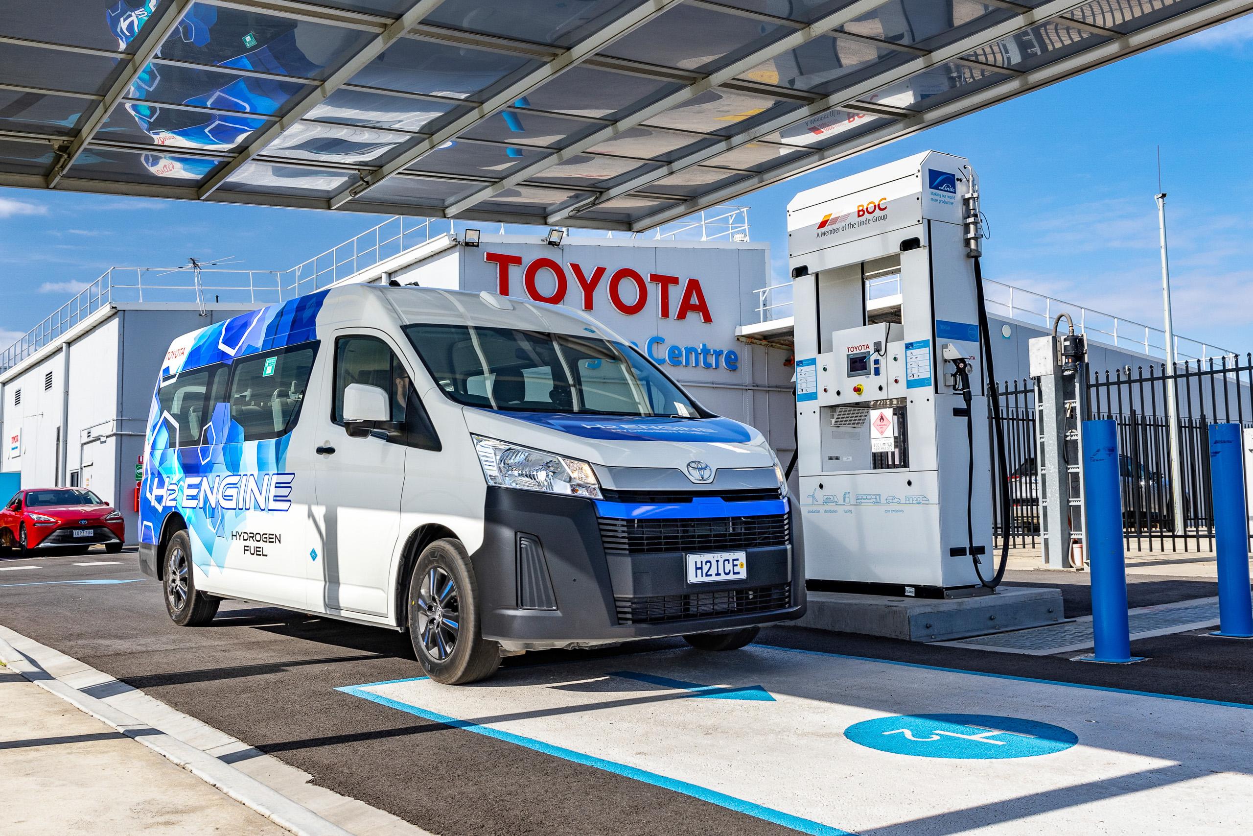 Toyota is working on a hydrogen-powered V6 Hiace - Auto News