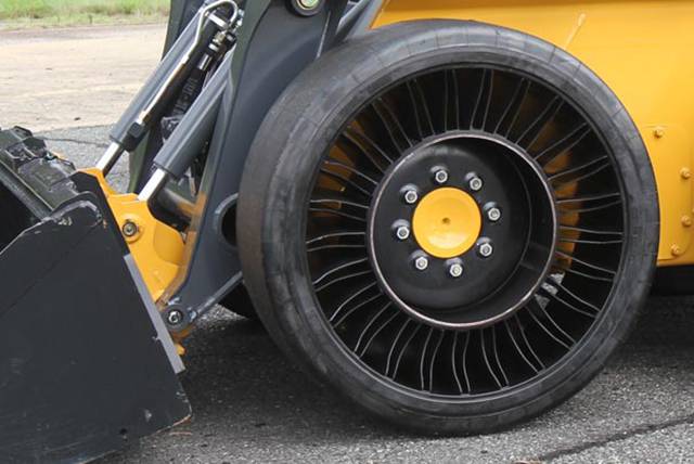 Michelin to put the Tweel into production - Auto Industry News